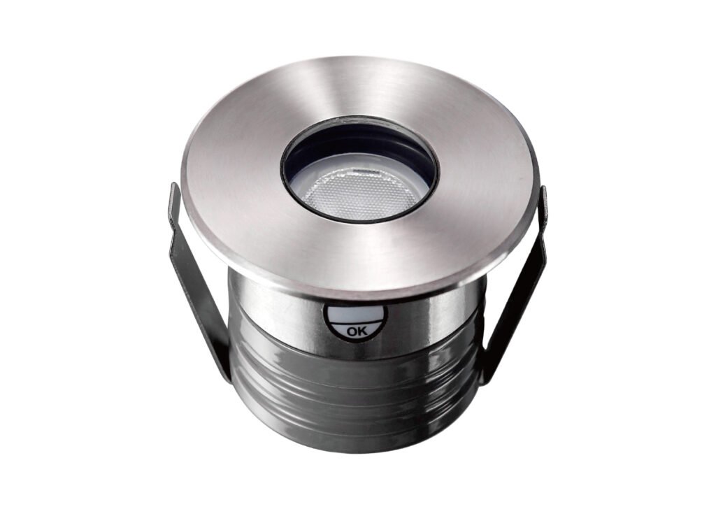 INGROUND LIGHT - Pluxb