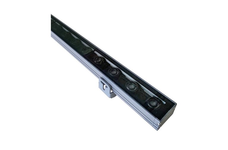 LINEAR WALL WASHER LIGHT - Pluxb